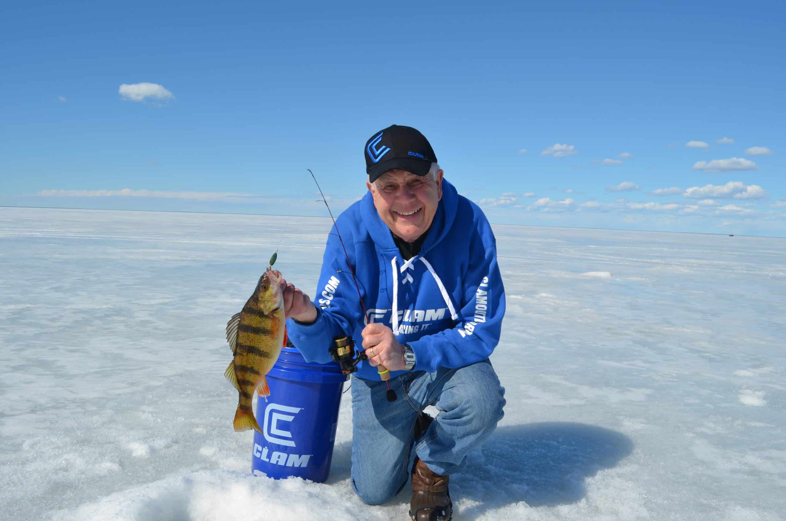 terry-tuma-jumbo-perch-ice-fishing-clam - Lake of the Woods