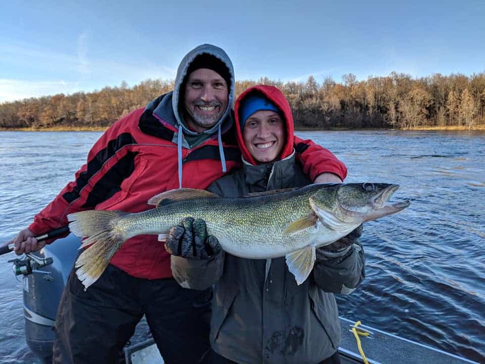 Fall Fishing Rainy River Walleyes - Lake of the Woods