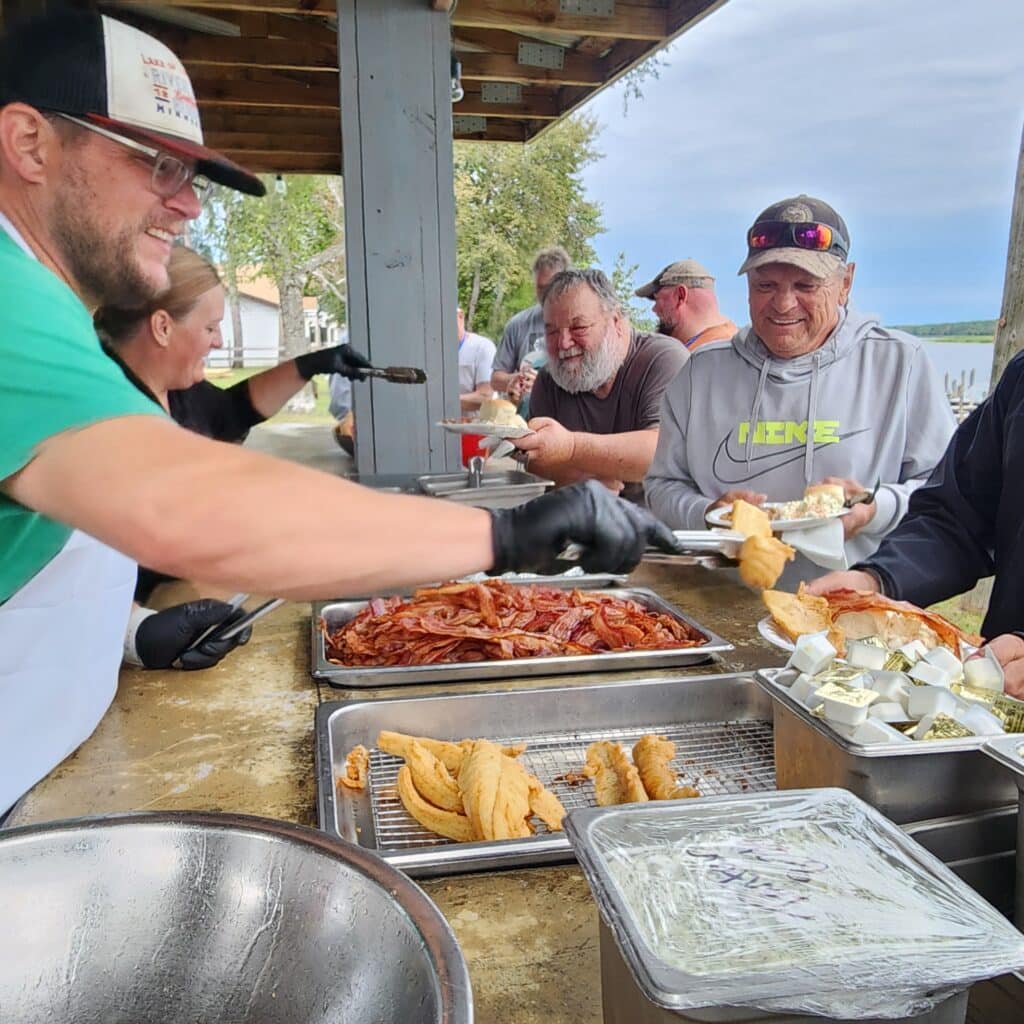 The Tradition of a Fresh Walleye Fish Fry at Lake of the Woods - Lake ...